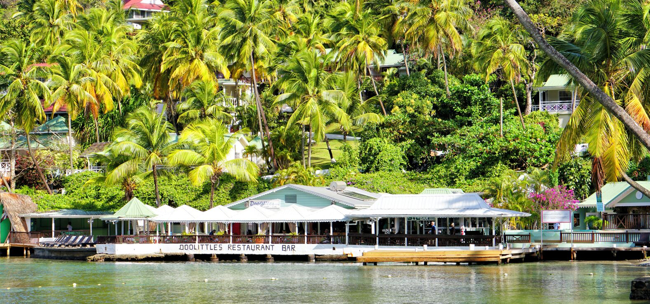 Restaurant-Bar Dining in Marigot Bay St Lucia | DOOlittle’s Restaurant Bar