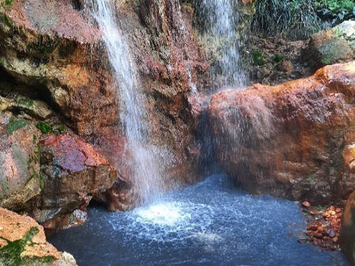 VOLCANIC WATERFALL HIKE & VOLCANO TOUR (by land) - Marigot
